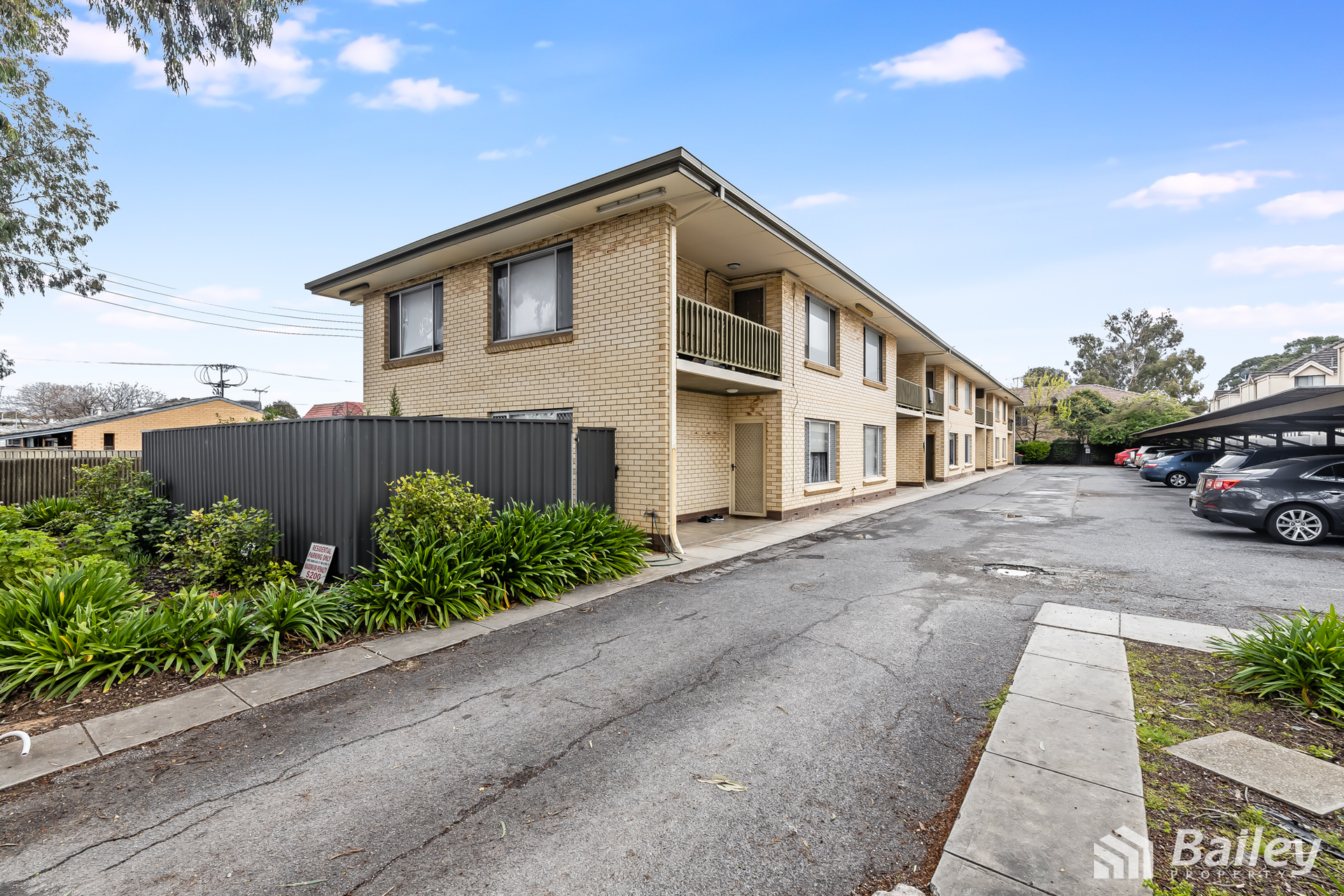 Bailey Property - Renovated, Refreshed and Ready to move in!