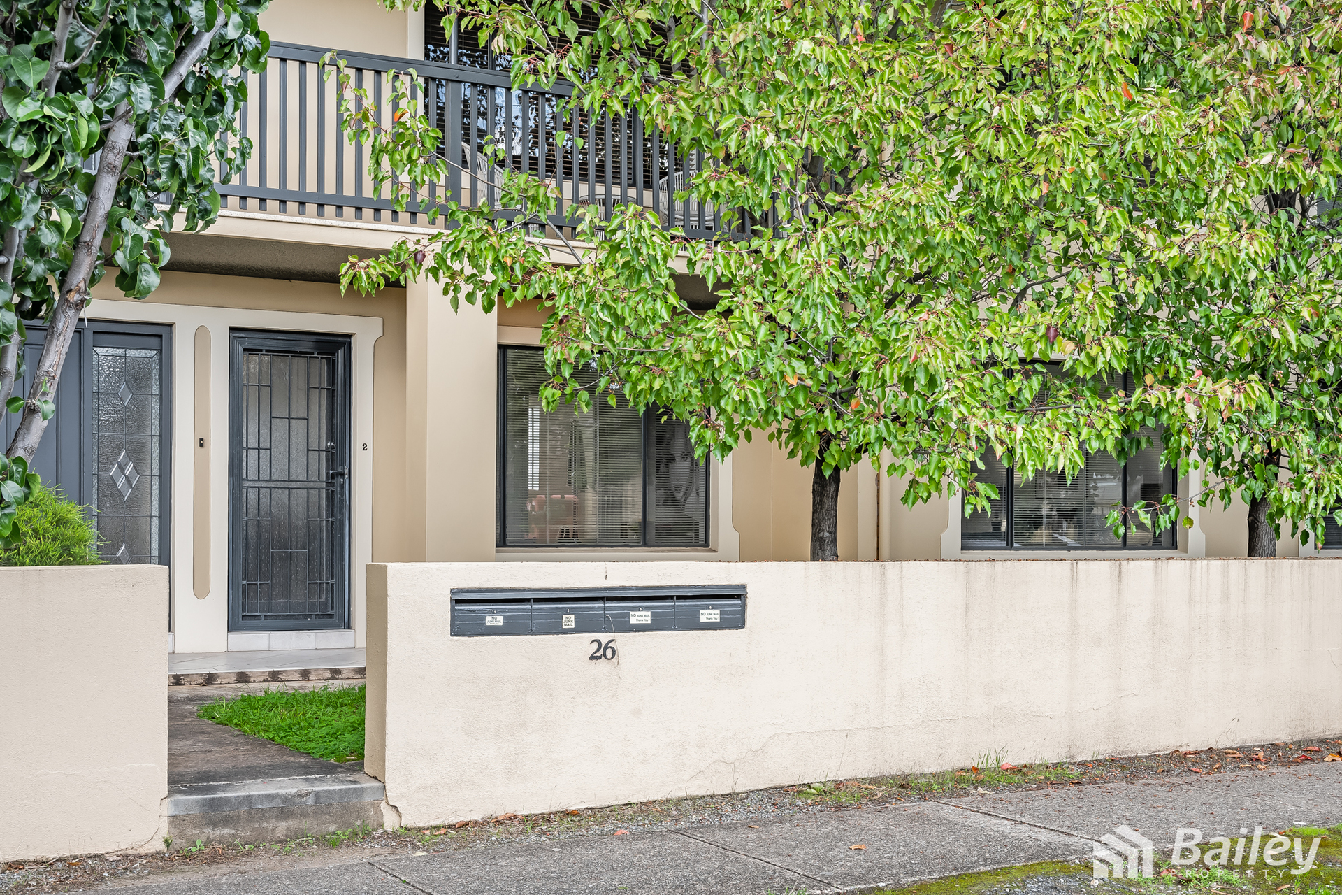 Bailey Property - Lovely 2 Bedroom Unit in a Great Location!