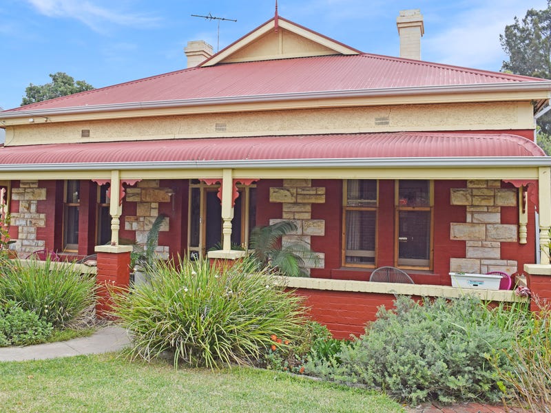 Bailey Property - Stunning 3 bedroom character home in fantastic location!