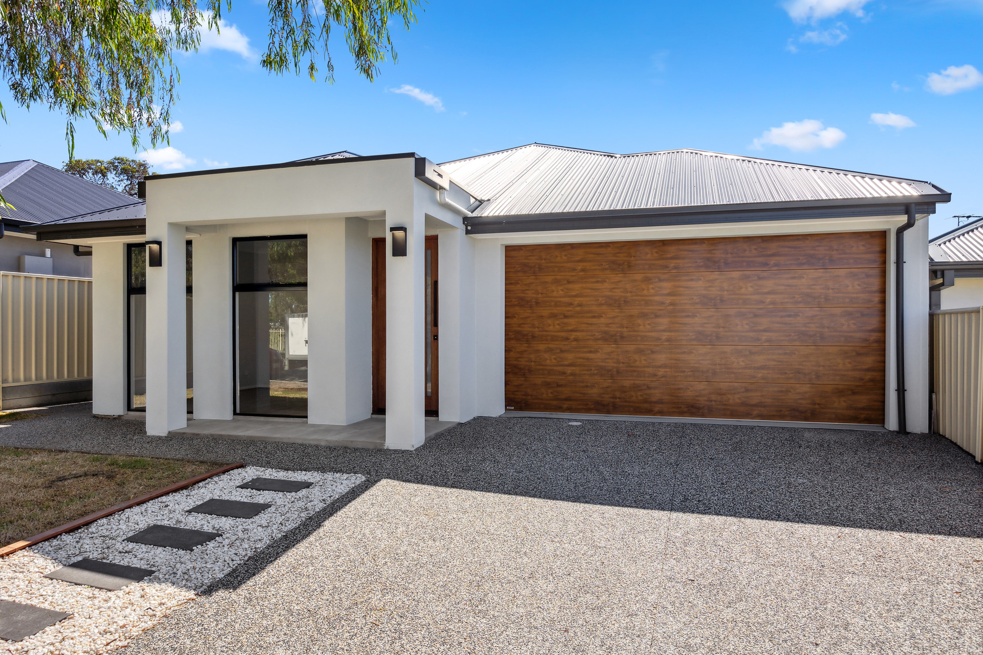 Bailey Property - Superb Contemporary Living at its Best!