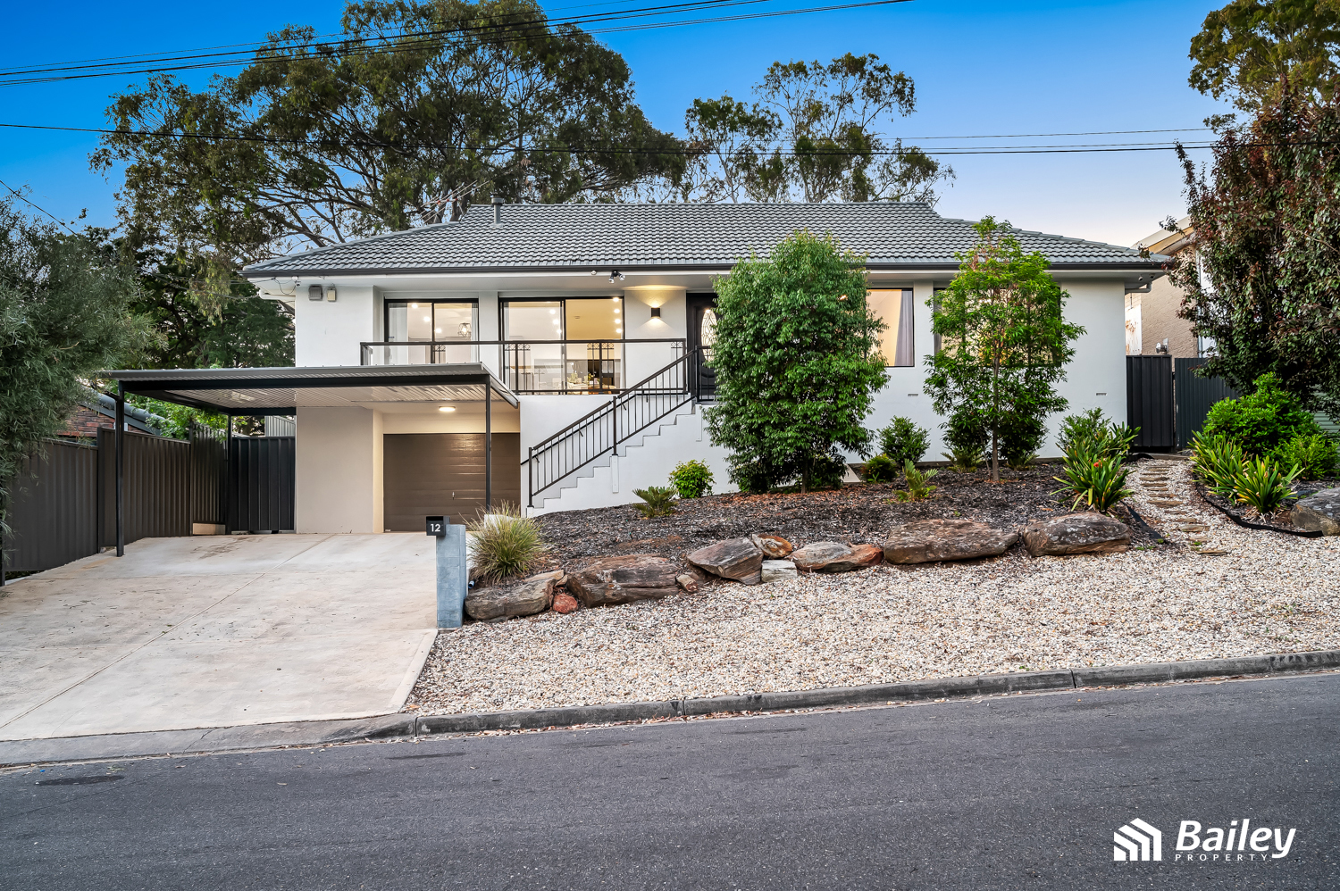 Bailey Property - Perfect Family Home with Hills Views!