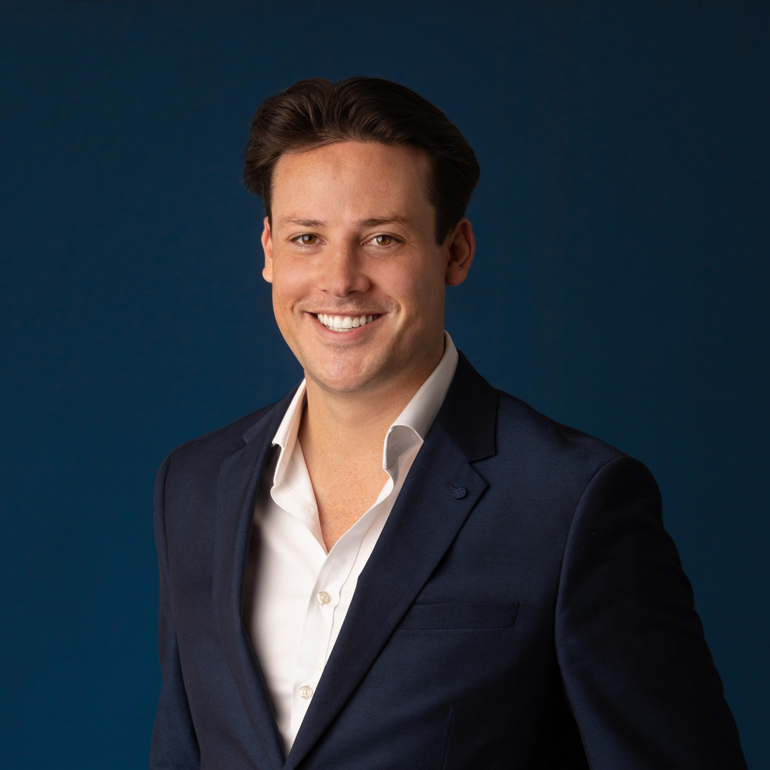 Ethan Labza - Sales Consultant - BigginScott