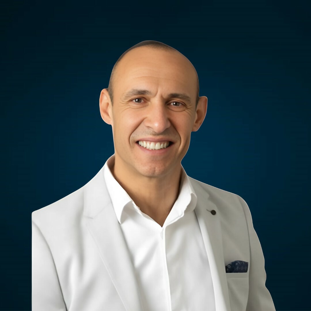 Consultant - Toni El-Helou - Director | Auctioneer - BigginScott