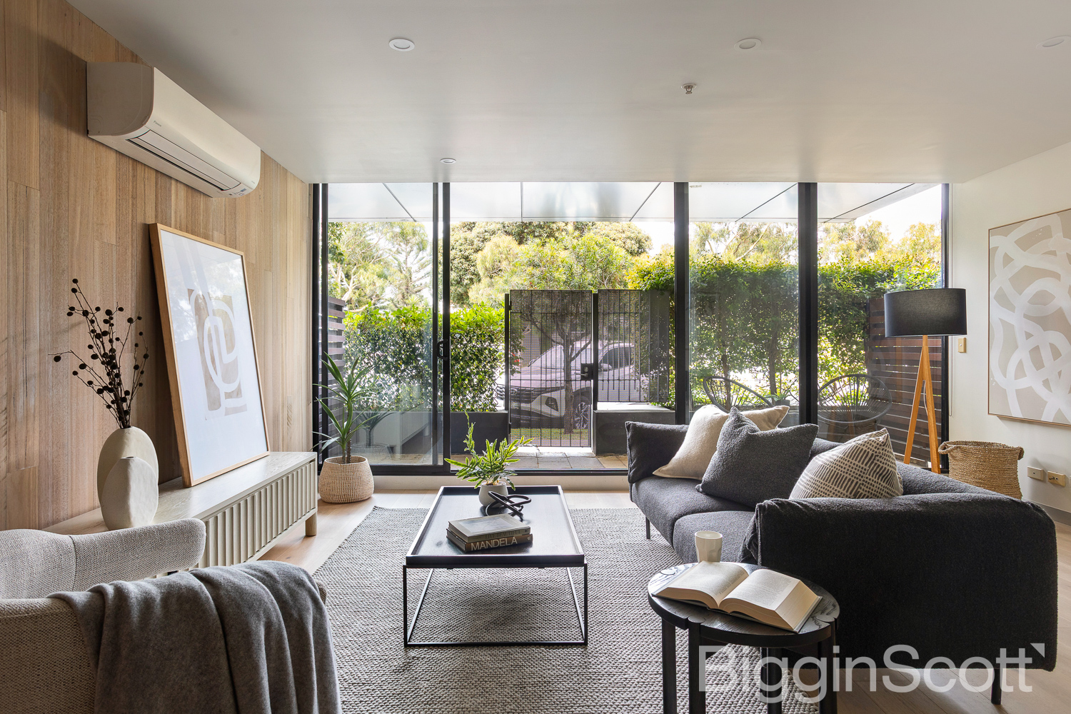 Easy Living, Rare Views, Prime Beachside Position - BigginScott