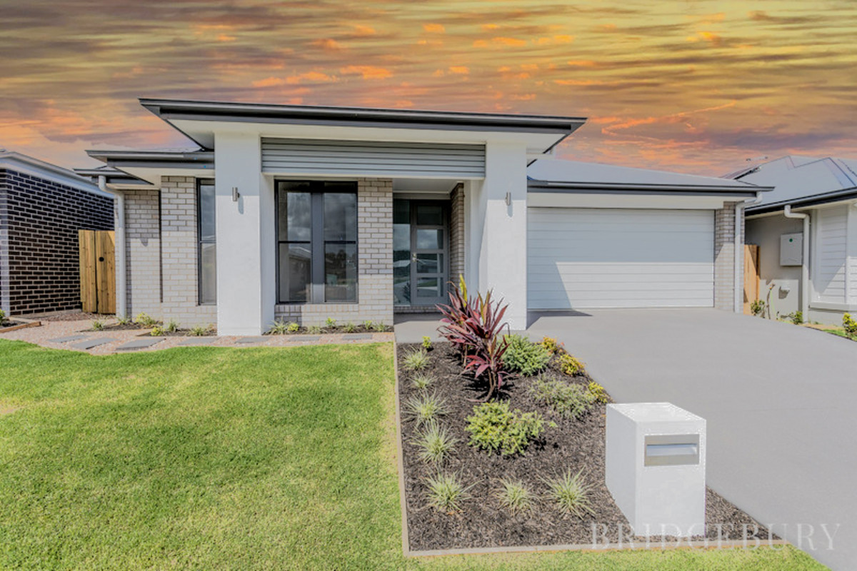 Gorgeous High-End Home in Ridgeview Estate - Bridgebury Real Estate