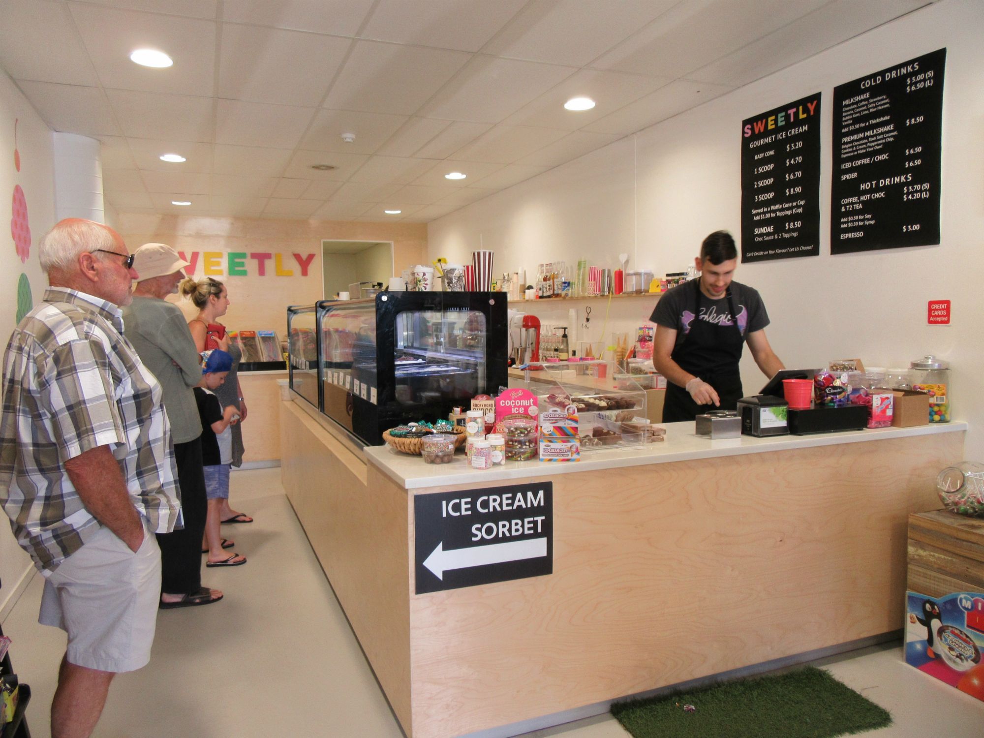 1st Choice - Ice Cream Parlour Named SWEETLY