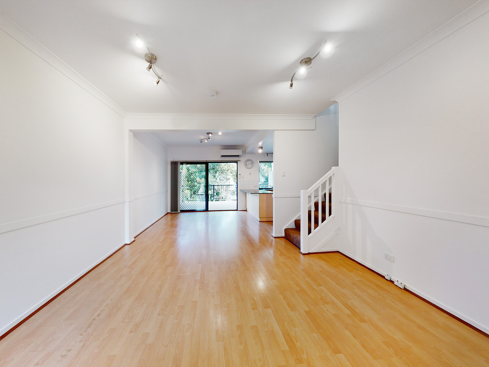 STUNNING AND SPACIOUS HOME IN SOUGHT-AFTER TOOWONG! - Code Property ...