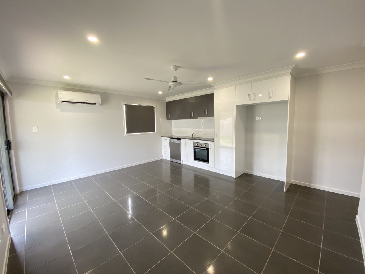 DISCOVER YOUR IDEAL HOME AT 2/14 REO PLACE, YANDINA QLD! - Code ...