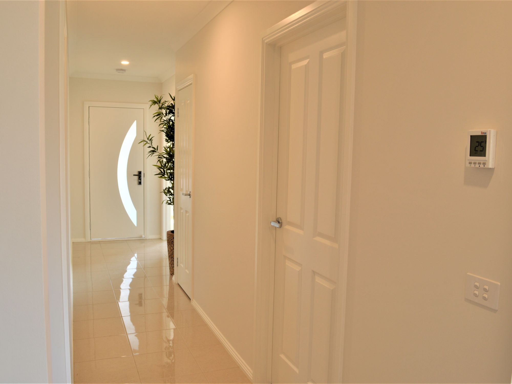 Australian National Real Estate - BRAND NEW GORGEOUS FAMILY HOME ...