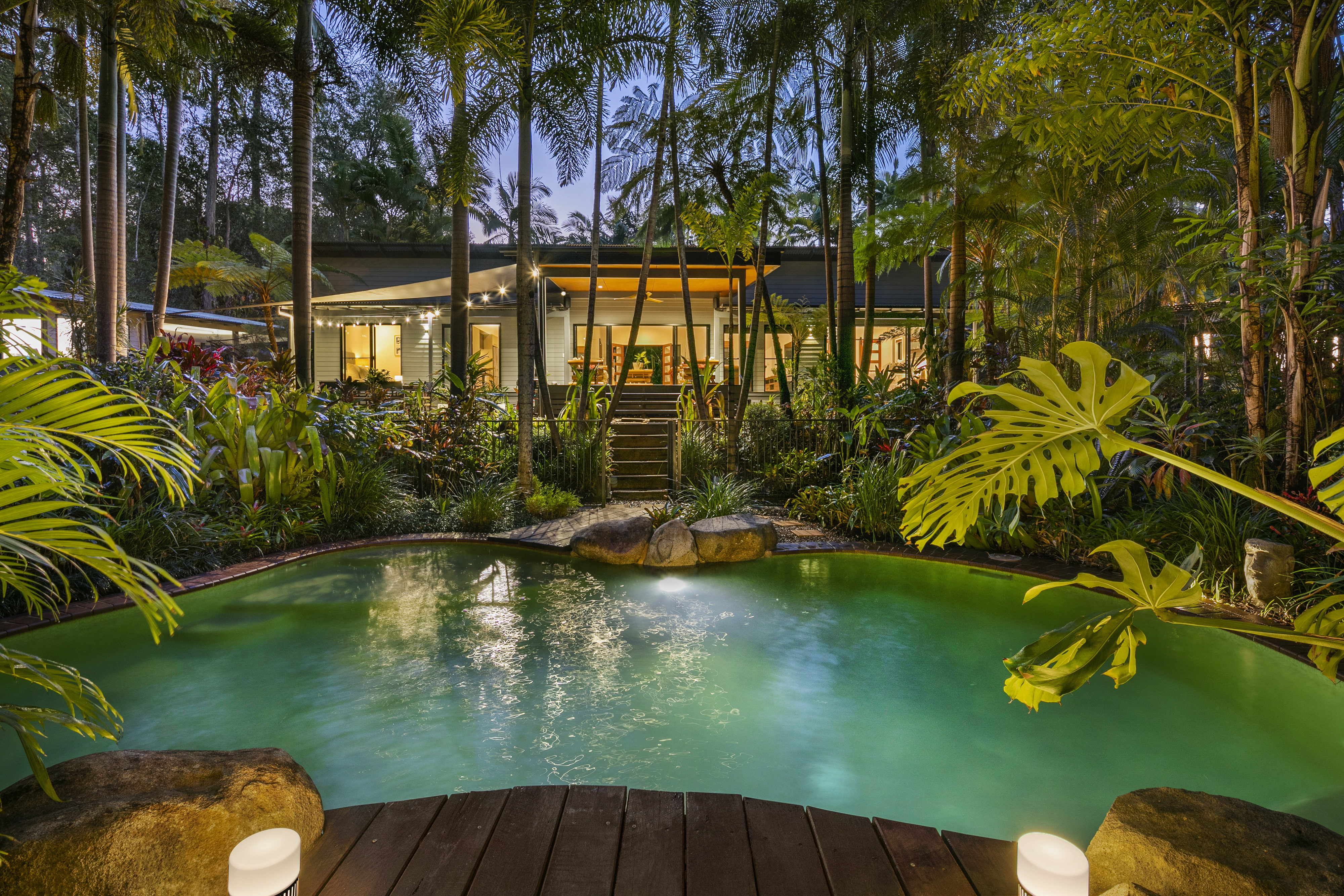 Noosa hinterland & acreage specialists in Doonan, Eumundi, Tinbeerwah ...