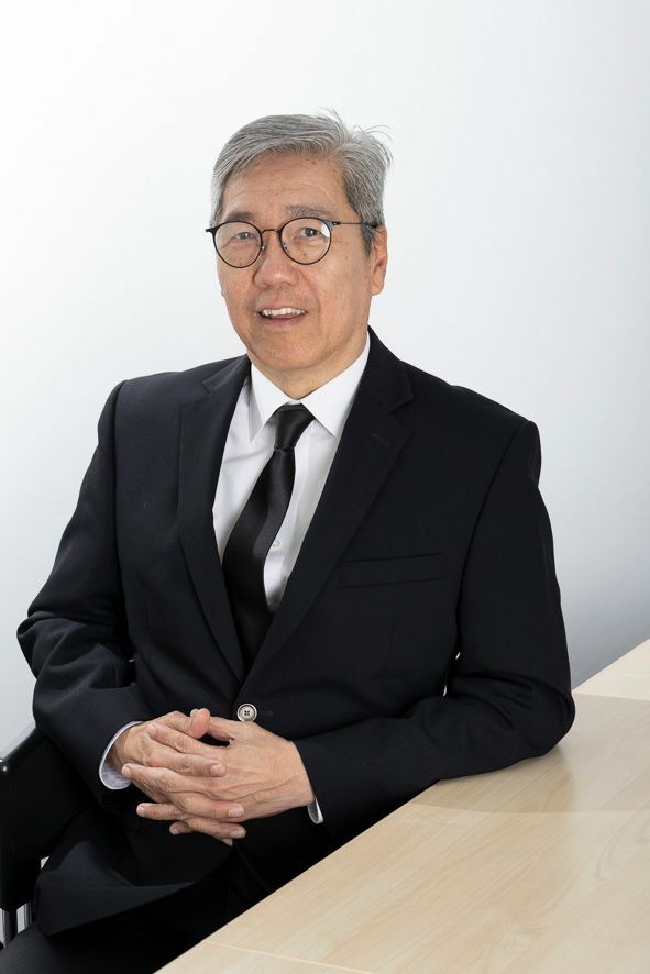 Consultant - Leon Wong - Management - Firstland Real Estate