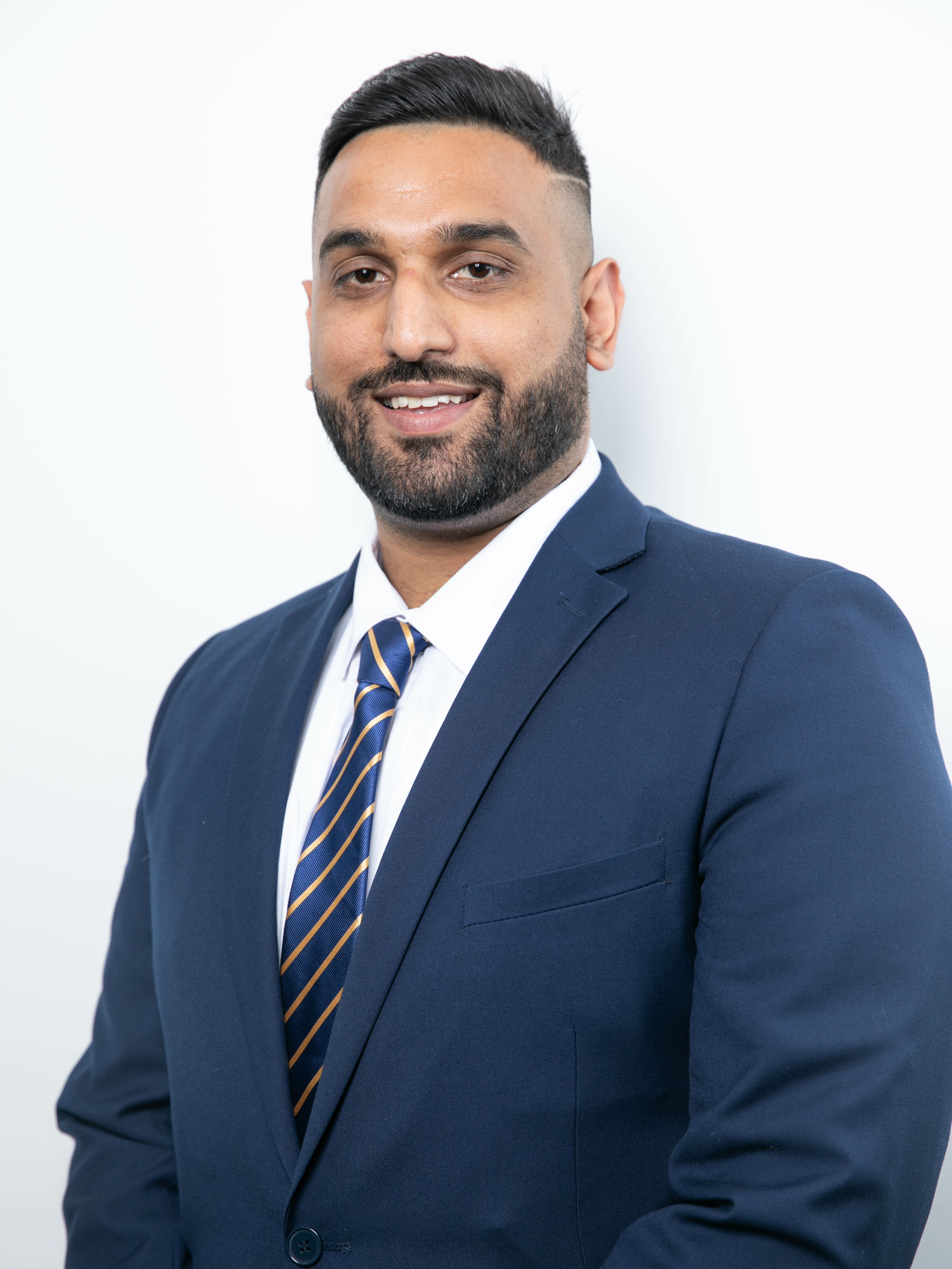 Consultant - Amraj Singh - Property Sales Manager - Fortune Properties ...