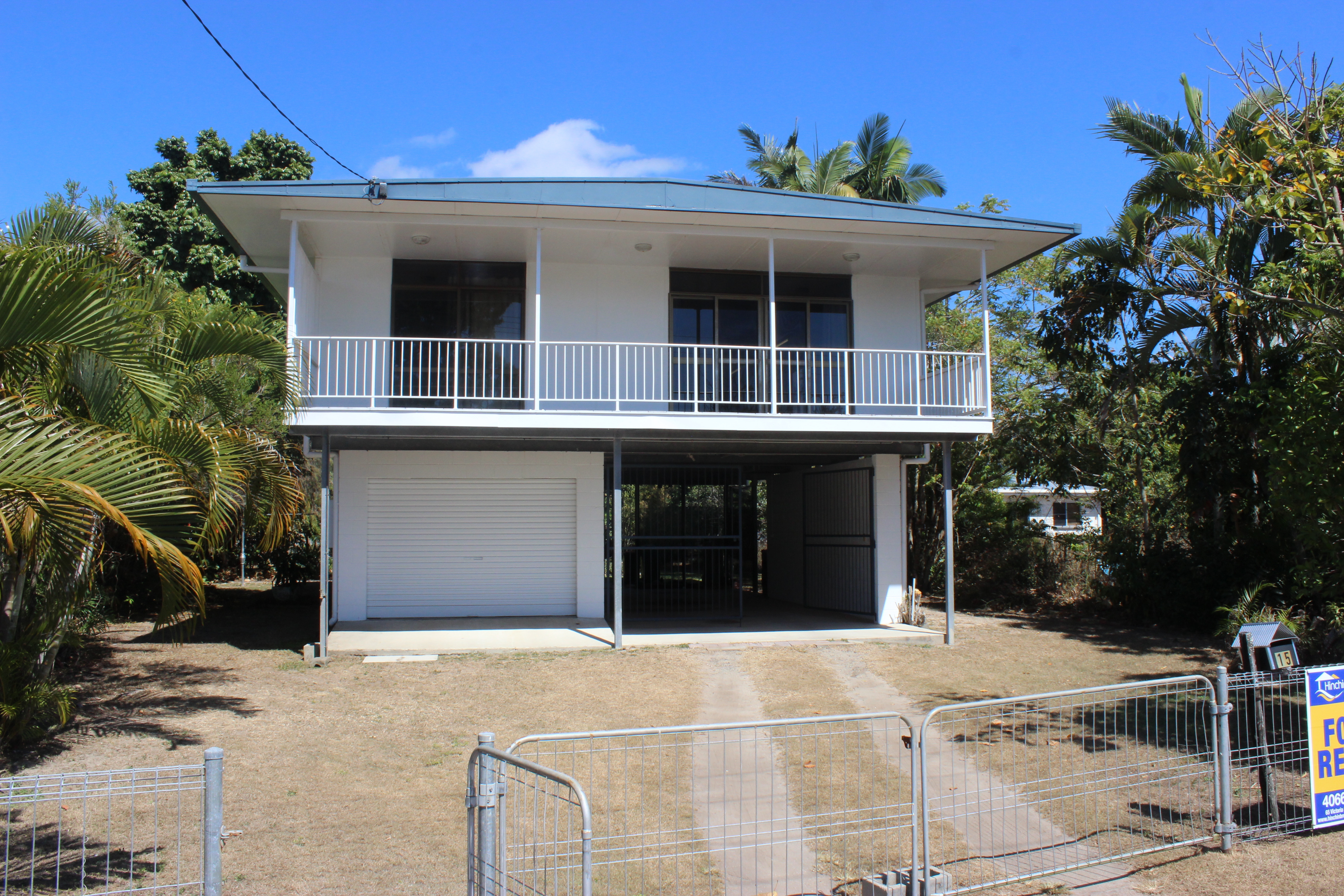 Hinchinbrook Real Estate - High-set House - Two Bedrooms, Air ...