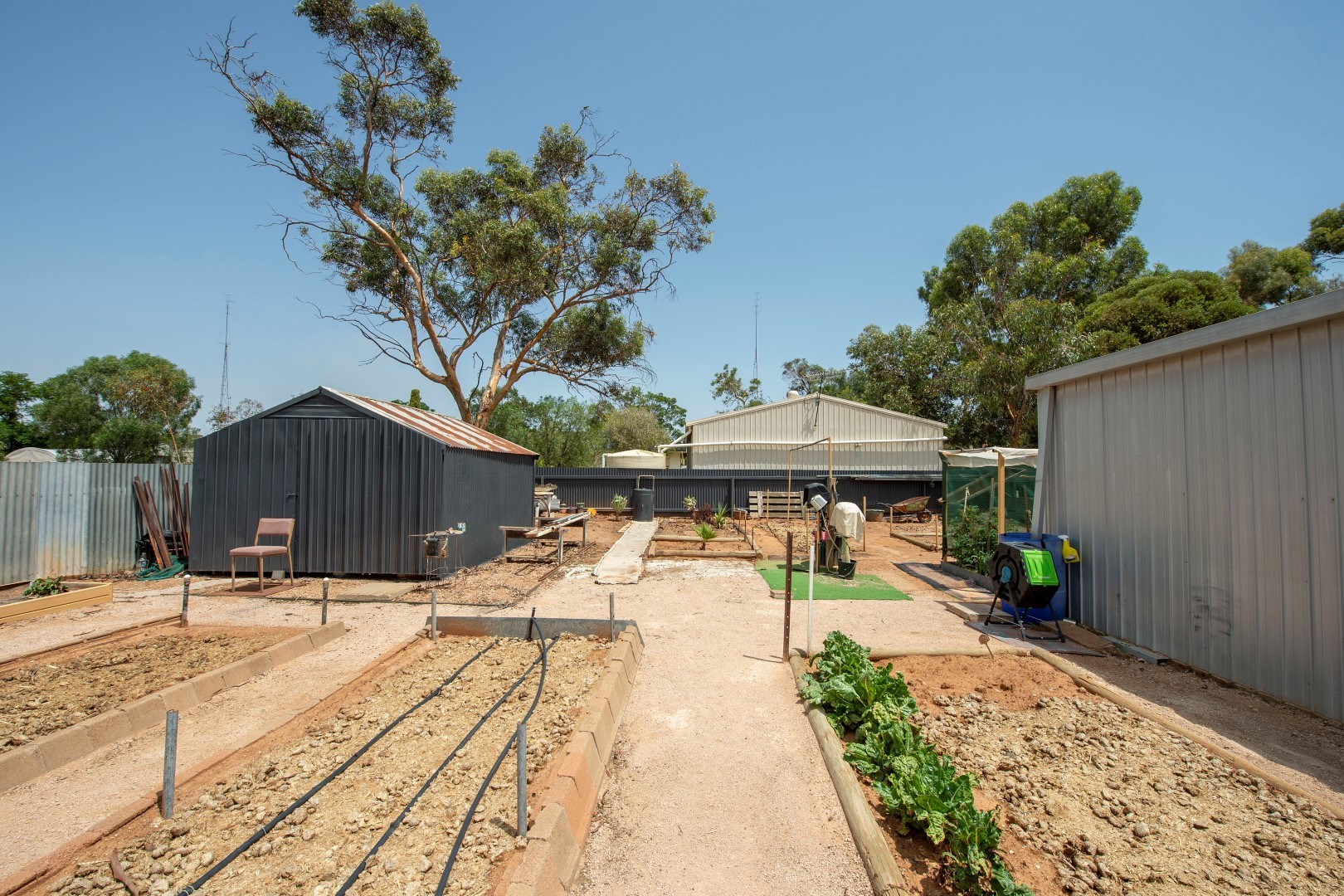 Beautiful Mount Gambier Stone Fronted Home - Lavis Real Estate