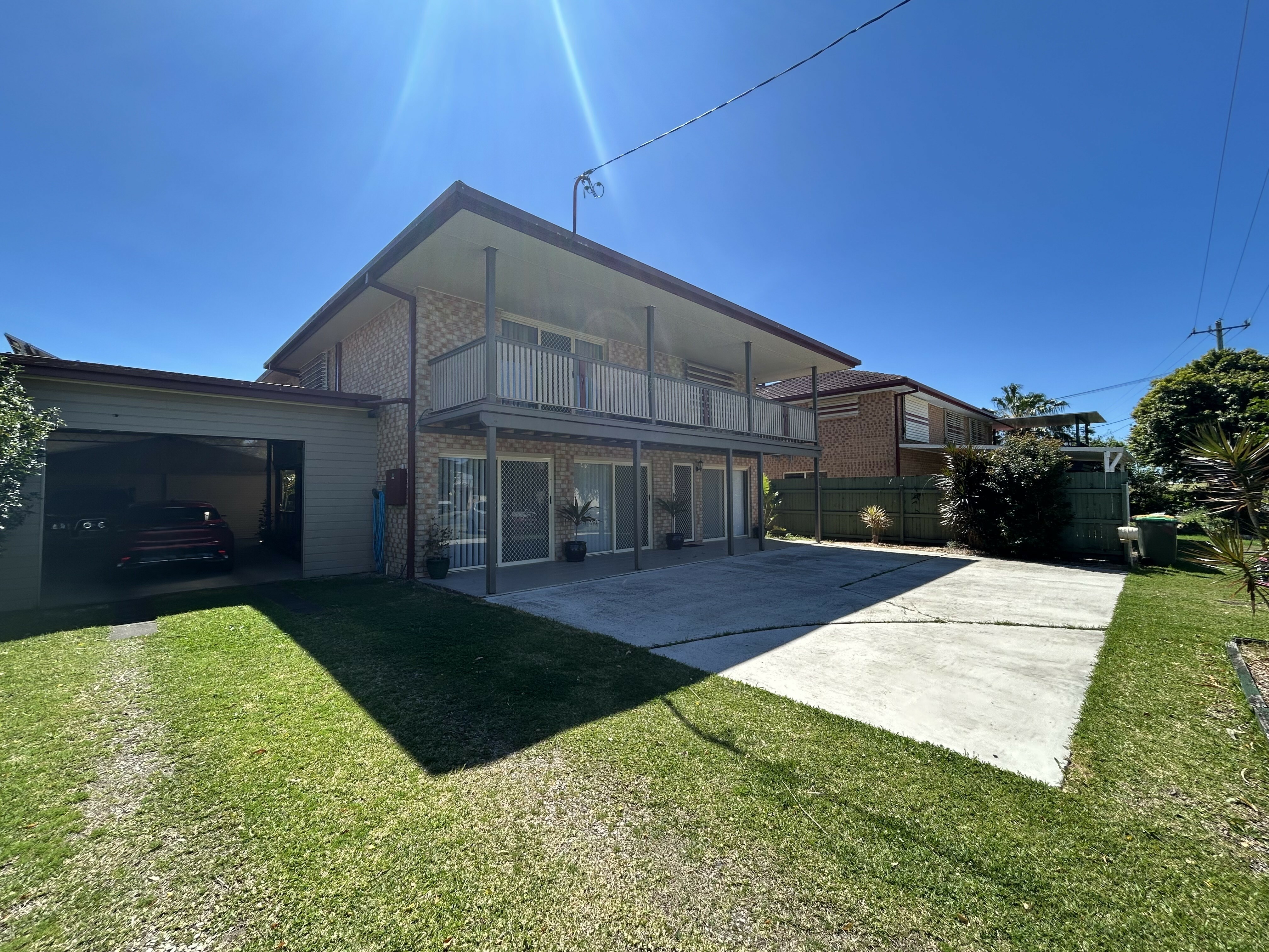 Spacious 4-Bedroom Home with Study & Dual Living Areas - Rental Central