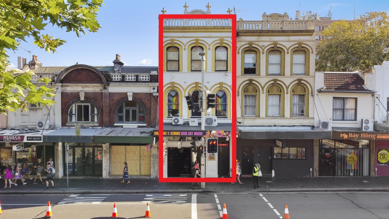 Metro Commercial - DARLINGHURST NIGHTCLUB WITH LATE NIGHT TRADE APPROVAL