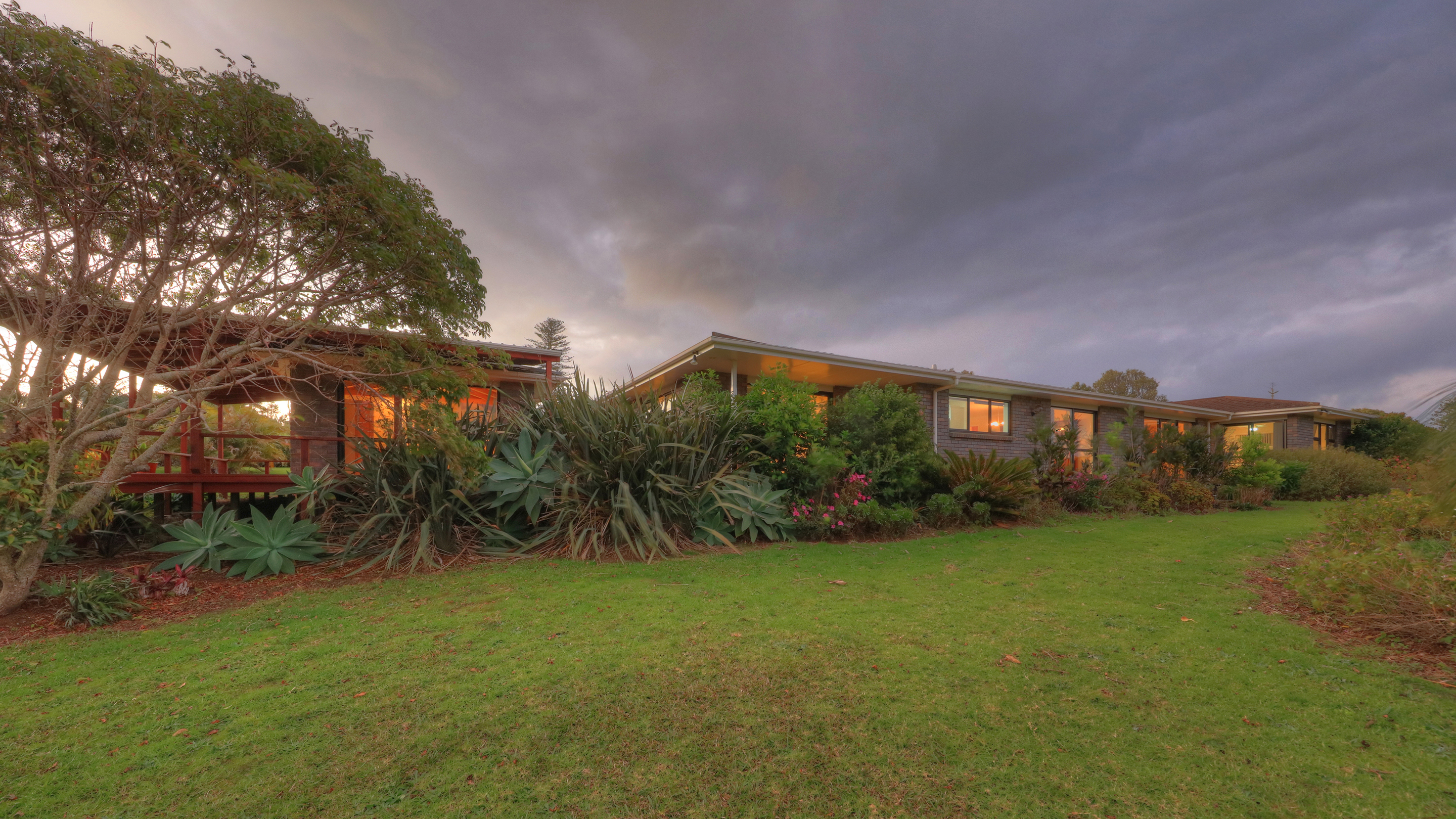 Norfolk Island Real Estate - Private & Stately Home on Allendale Drive