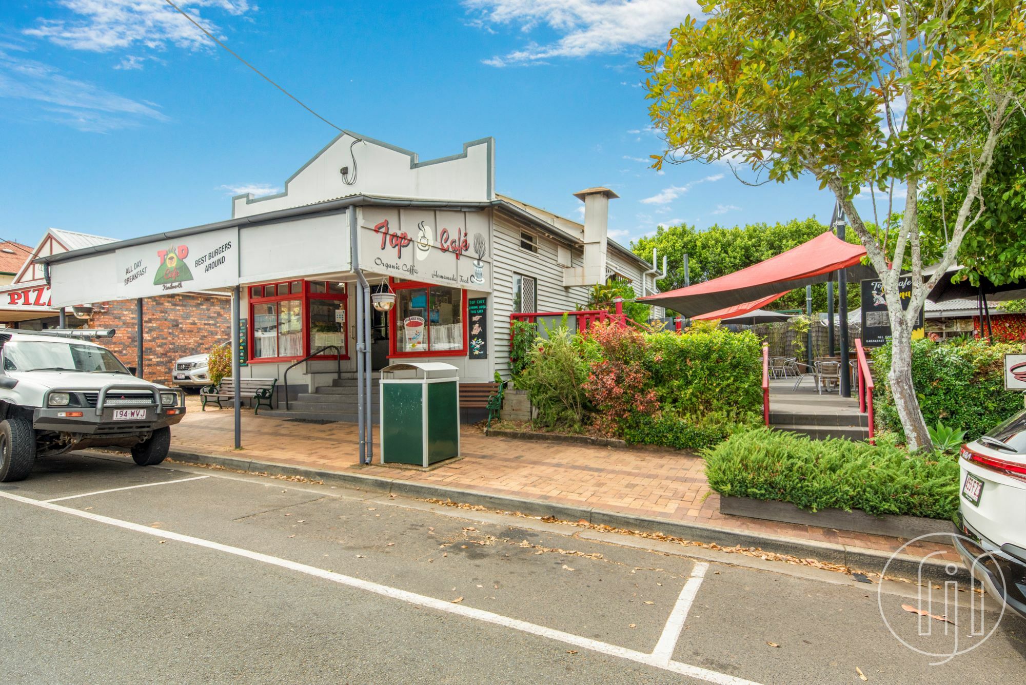 Ron Jeffery Realty - TOP CAFÉ – KENILWORTH QLD