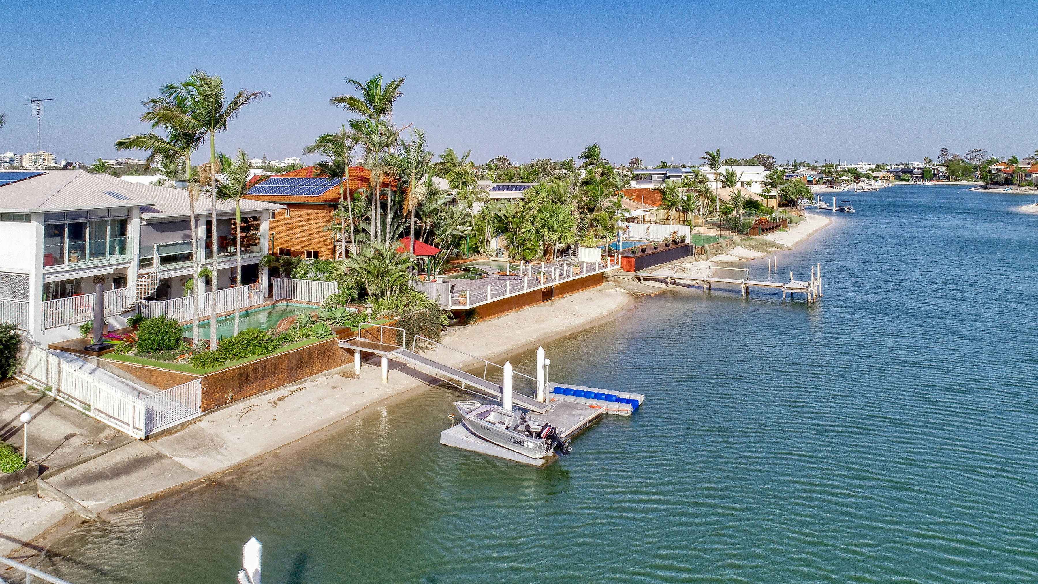 Rowling & Co Property - Huge Renovated Waterfront Home On Mooloolaba ...