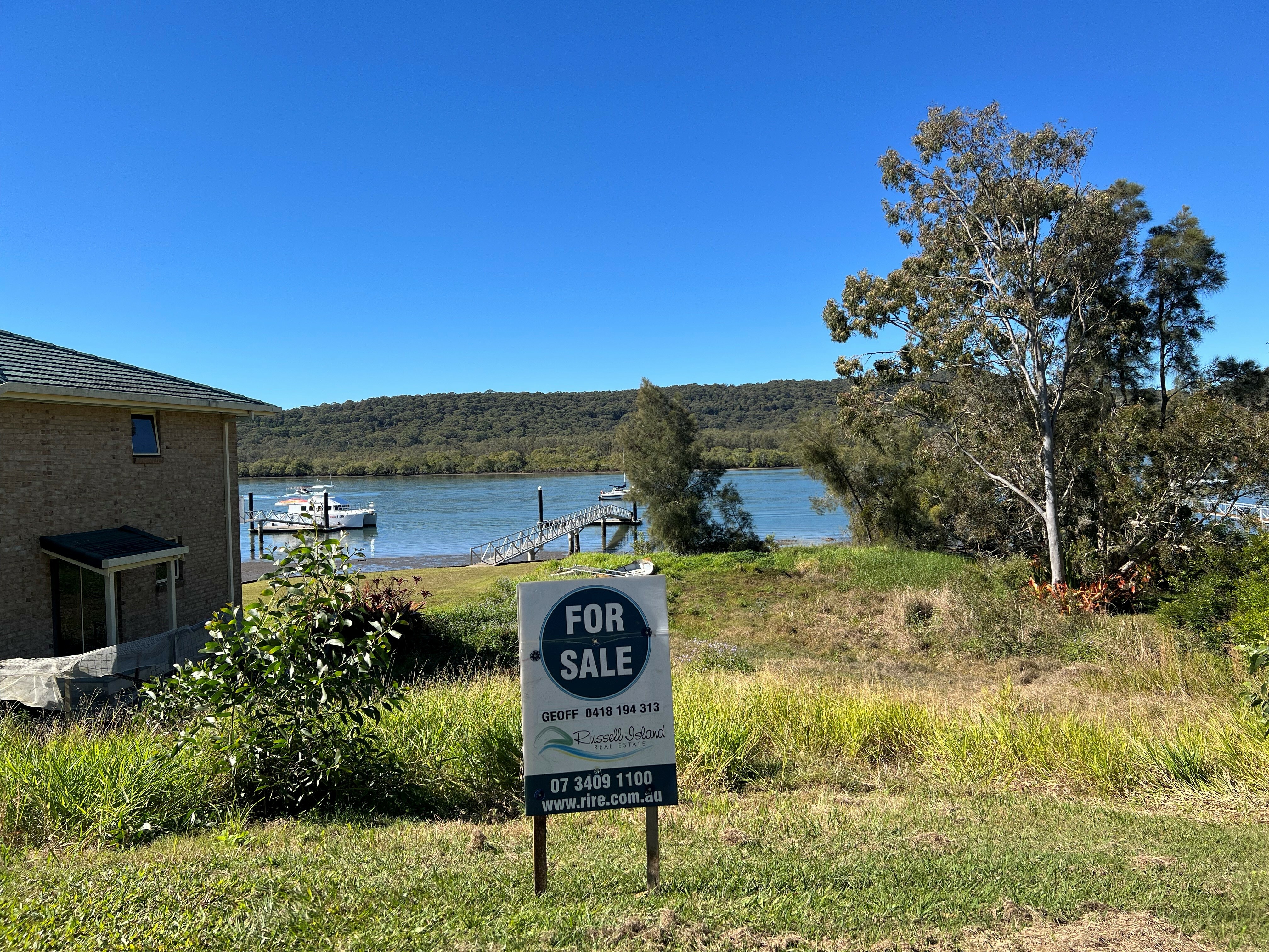 Russell Island Real Estate - WHERE YOU CAN BUILD A JETTY, AND YOUR ...