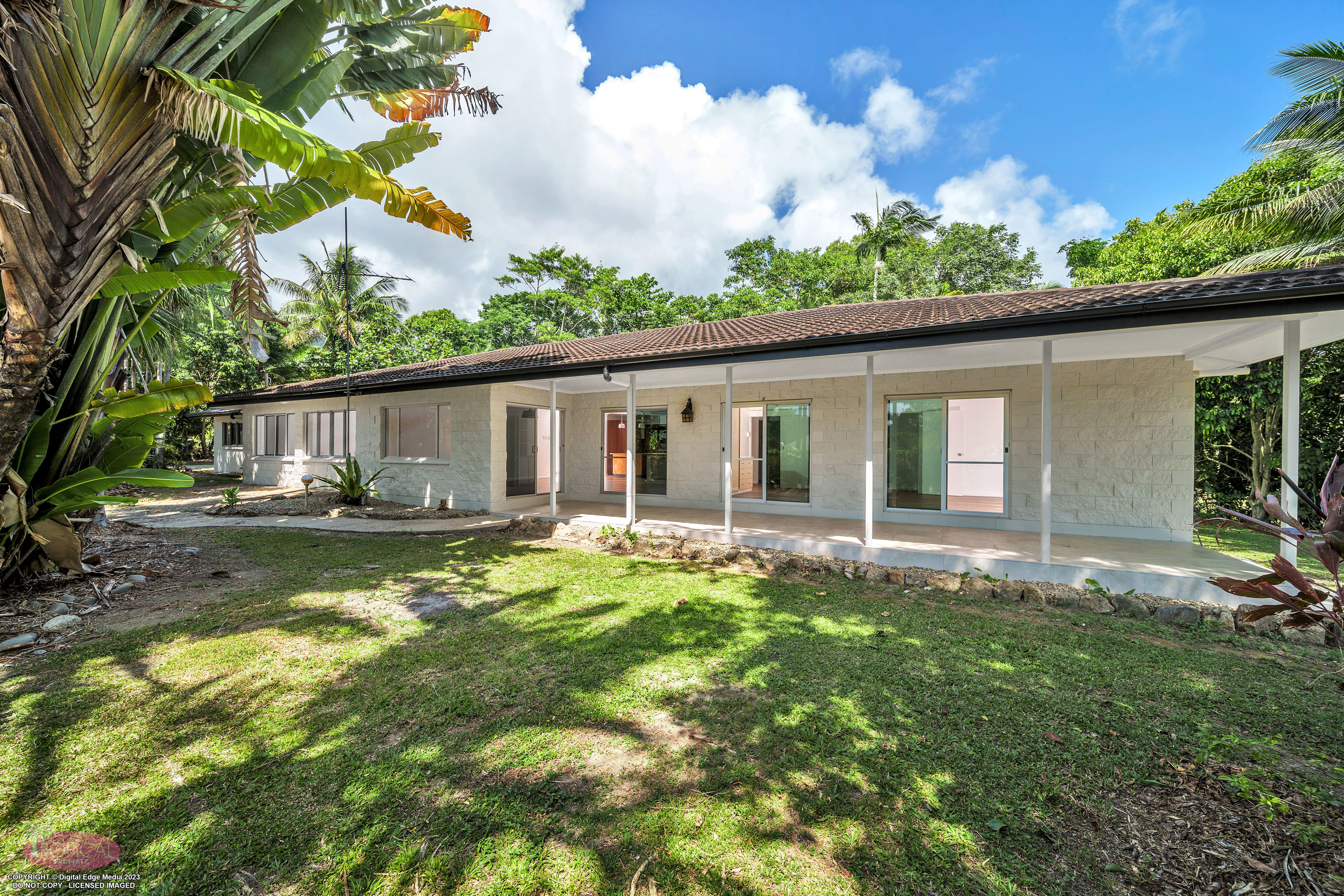Just Under 1 Acre in the Heart of Bingil Bay