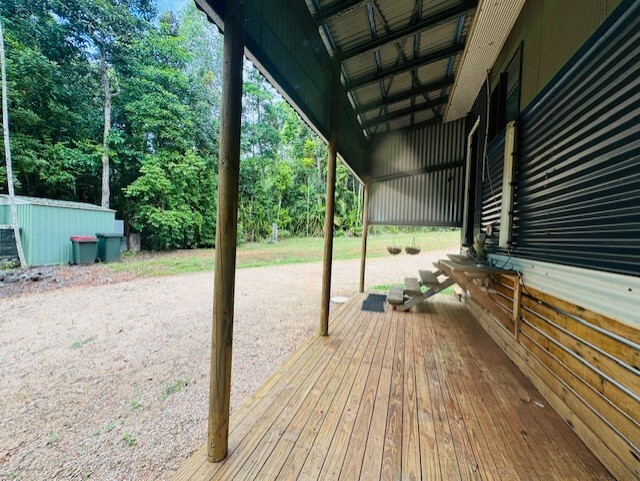 Tropical Property Mission Beach - Your Private Bingil Bay Weekender