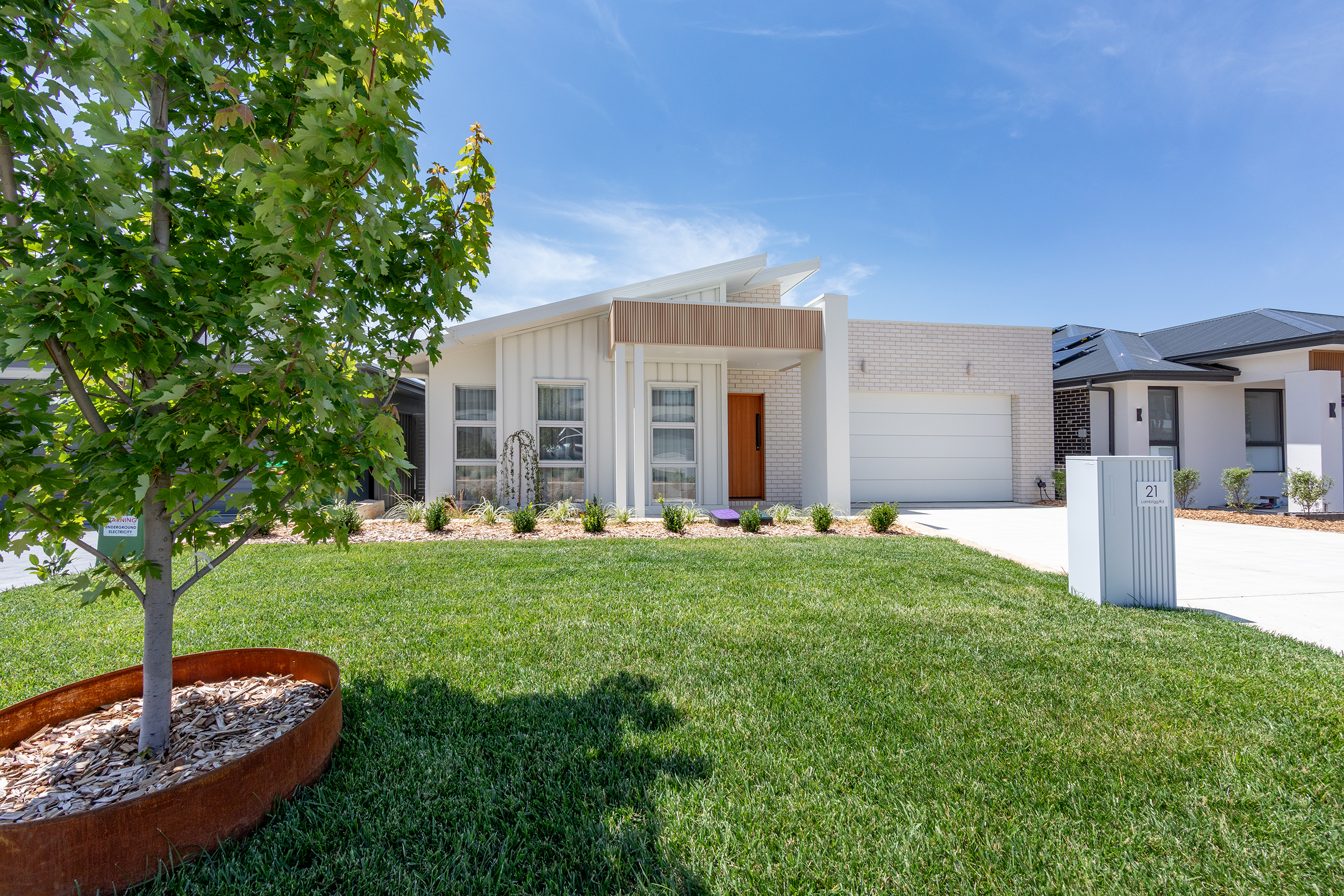 Urban Property Canberra - Brand-New Luxury 4 Bedroom Home for Rent ...