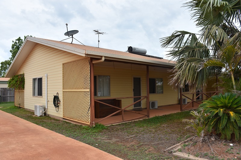 Weipa Real Estate - THREE BEDROOM HOME PLUS STUDIO - DUAL INCOME FOR ...