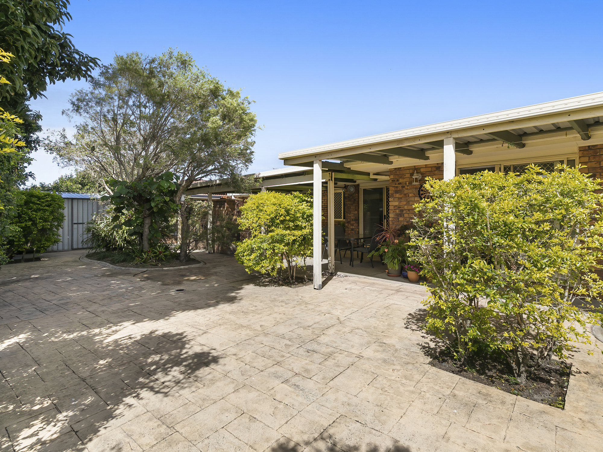 EXCEPTIONAL VALUE - WOORIM SURF SIDE LOWSET HOME - Wilson & Co Property ...